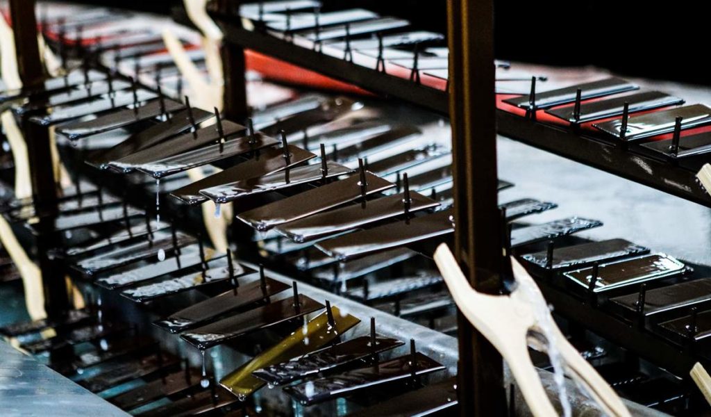 Aluminium anodic oxidation | Oxall - Quality anodic oxidation